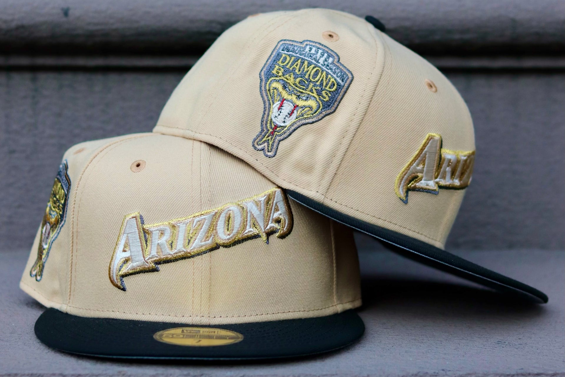 Crown Legends | Official Online Store